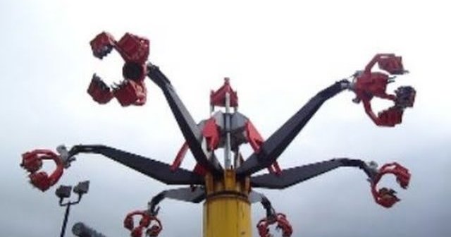 Sledge Hammer (off-ride) : Canada's Wonderland (Vaughan, Ontario, Canada)